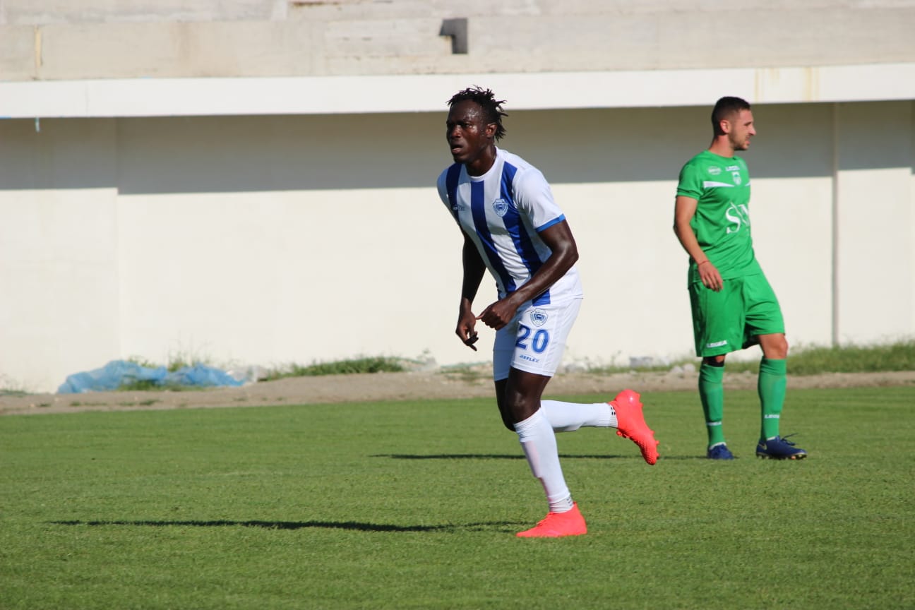 Tri pikë të reja për të mbetur në pozitën e liderit – FC SHKUPI Tri pikë të reja për të mbetur në pozitën e liderit – FC SHKUPI